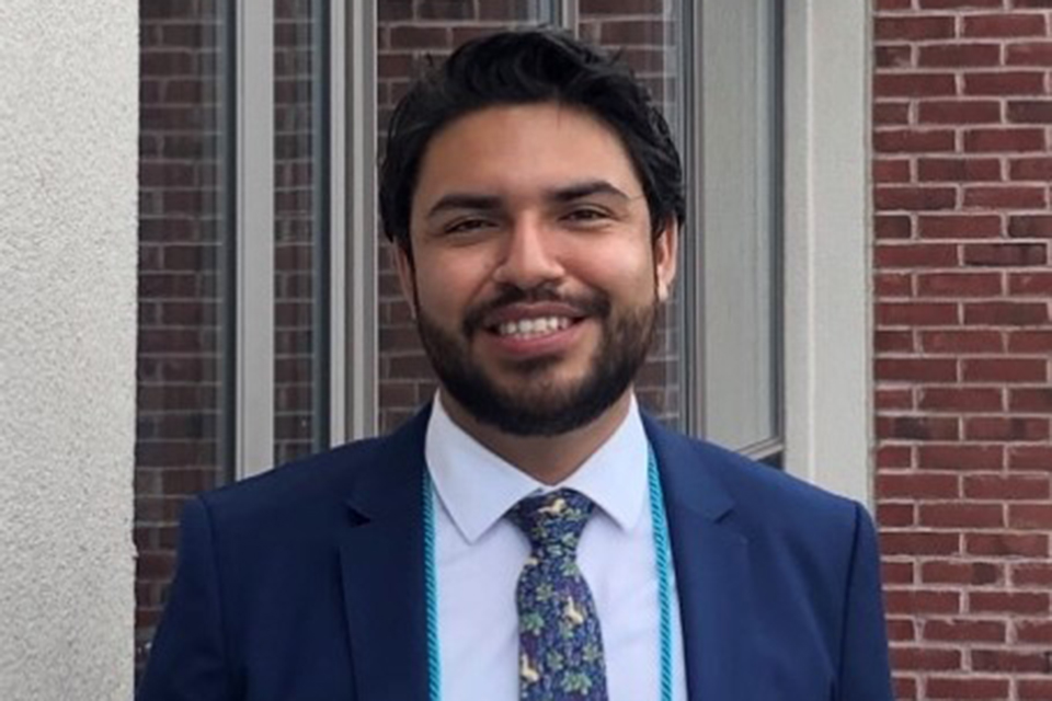 Adam S. Valsahagun ’20MSW: Simmons Prioritized my Goals | Simmons ...