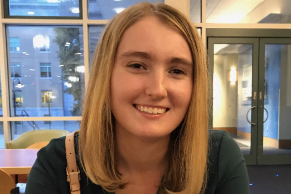 Major Spotlight: Sarah Mariski '22, Business and Management | Simmons ...