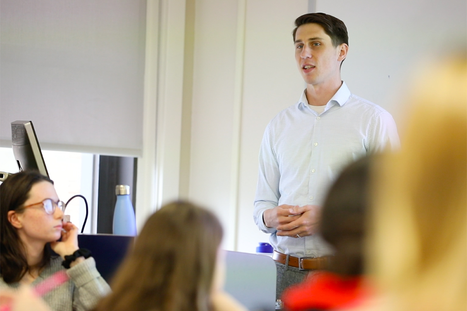 Meet Your Professor: Aaron Rosenthal | Simmons University