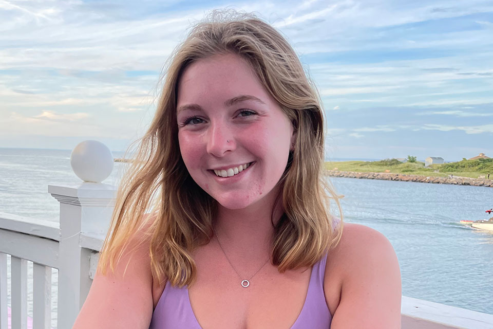 Major Spotlight: Sydney Iannantuono ’23, Exercise Science | Simmons ...