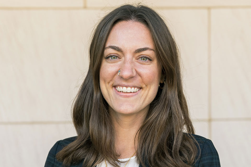 Julia Hvoslef on Breaking the Status Quo: Leadership that Defies Norms ...