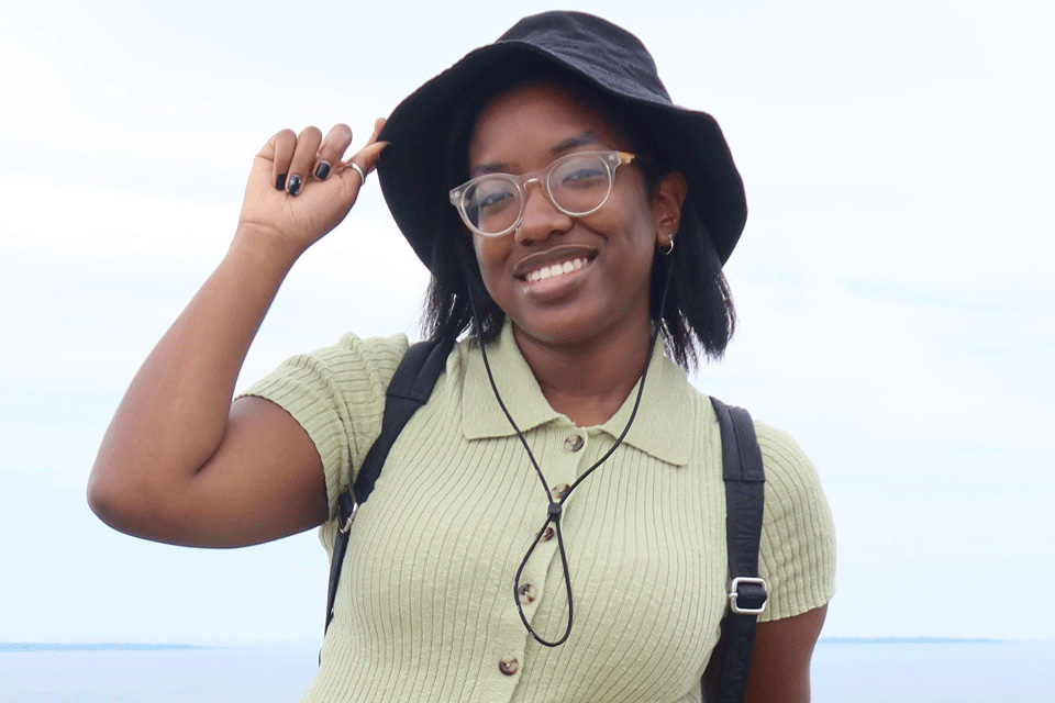 Ifill Scholar Kaycee Jackson '23 Focuses on Race and Politics | Simmons ...