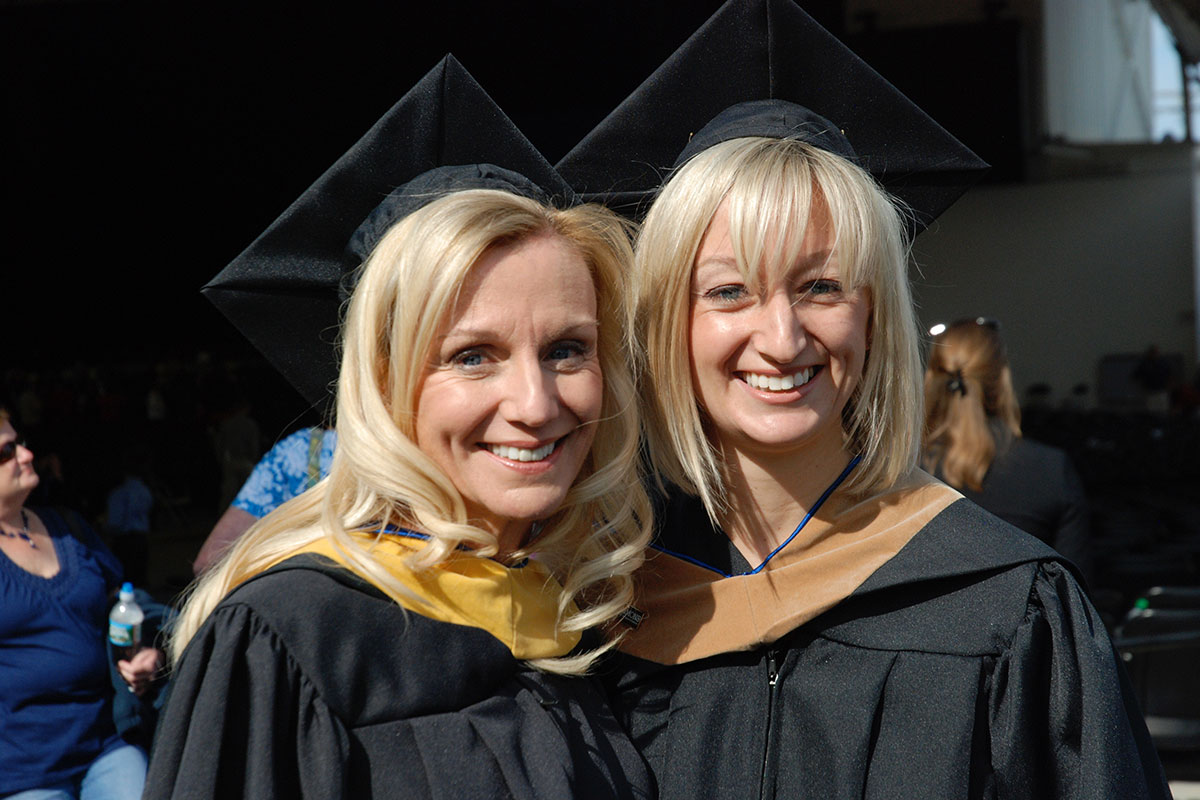 Mother and Daughter Alumnae Reflect on Shared Simmons Pride | Simmons ...