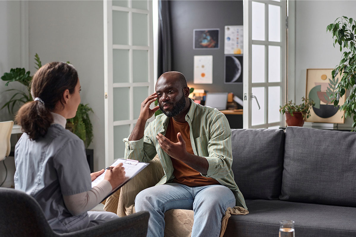 How Can Social Work Launch a Psychotherapy Career? | Simmons University