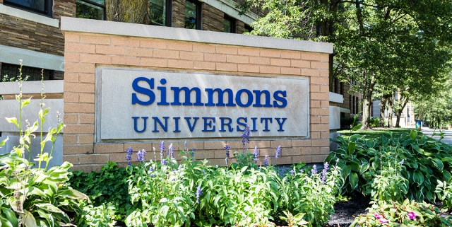 Homepage | Simmons University