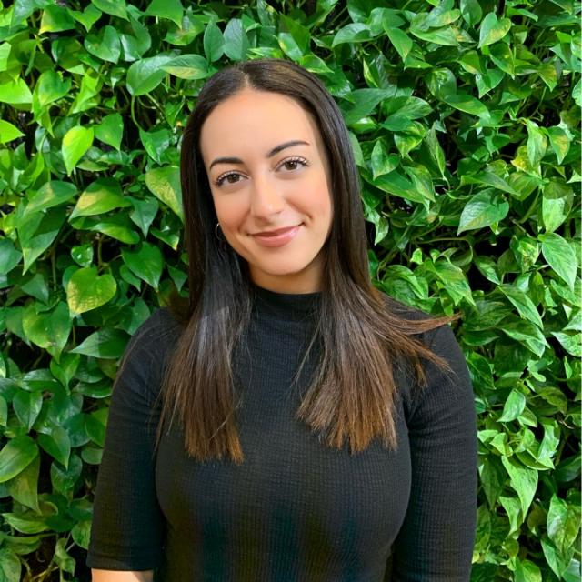 Jasmin Dieb ’24DIP Celebrates Nutrition as Portal to Healing, Family ...