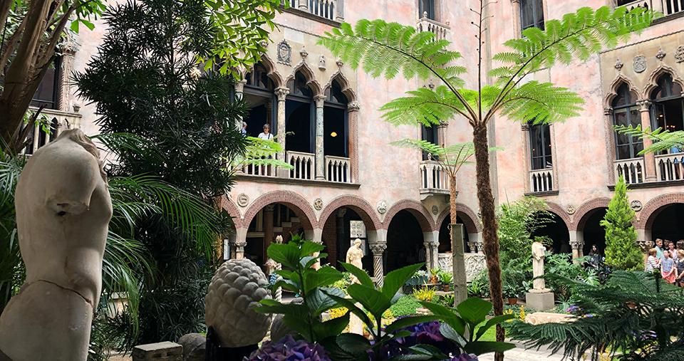 Guided Tour of Isabella Stewart Gardner Museum | Simmons University